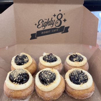EIGHTY 8 DONUTS - Updated August 2025 - 95 Photos & 58 Reviews - 225 ...