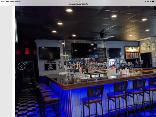 OUTSIDERS TAVERN - Updated October 2025 - 4124 Celanese Rd, Rock Hill, South Carolina - Chicken ...