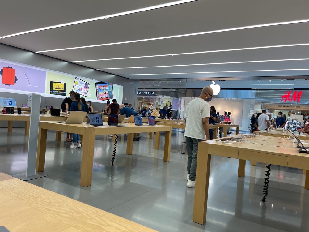 APPLE - WASHINGTON SQUARE - 27 Photos & 231 Reviews - 9585 SW ...