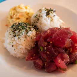 UMEKES FISH MARKET BAR & GRILL - Updated June 2025 - 4384 Photos & 2888 ...