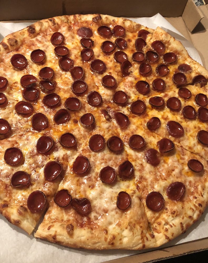LUCCI’S PIZZA AND GRILL - 11 Reviews - 3289 E River Rd, Rochester, NY ...