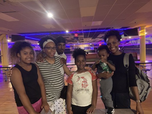 CHEZ VOUS ROLLER SKATING RINK - 33 Photos & 63 Reviews - 11 Rhoades St ...