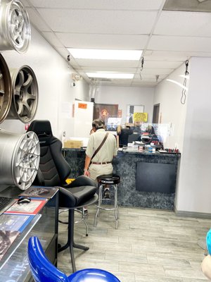 TIRE CENTRAL - Updated April 2025 - 495 Photos & 1133 Reviews - 834 E ...