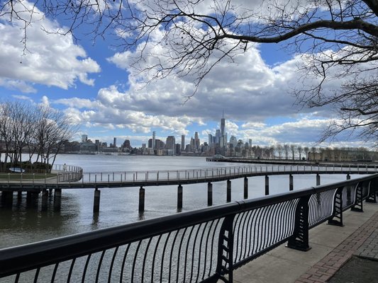 HUDSON RIVER WATERFRONT WALKWAY - Updated July 2025 - 187 Photos & 26 ...