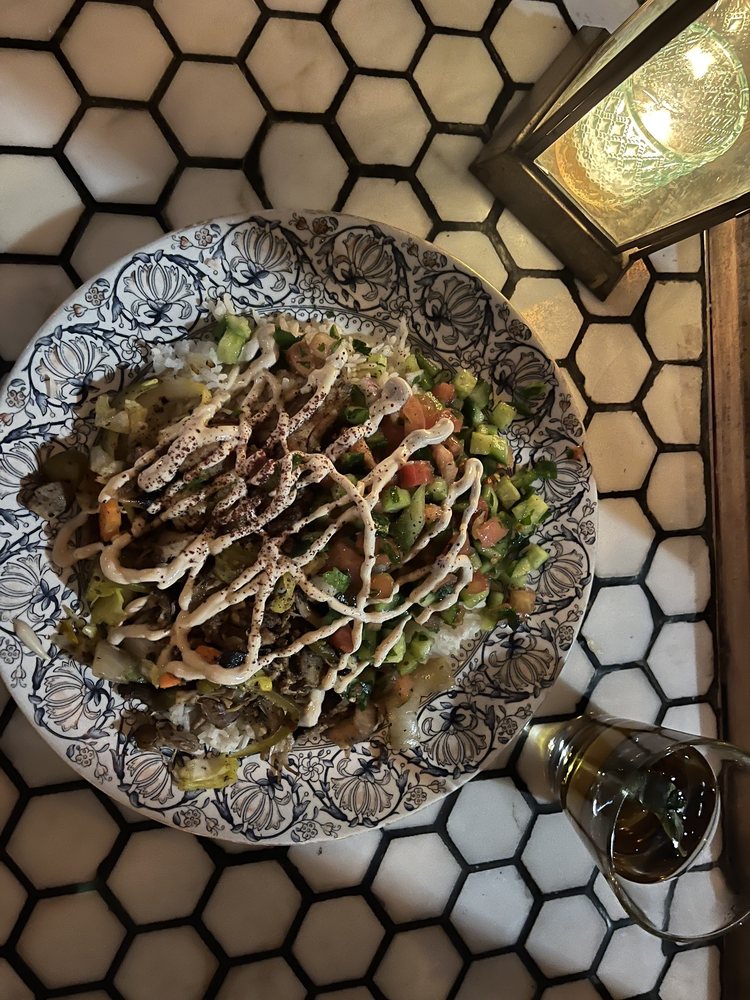 QUEEN - Updated March 2025 - 234 Photos & 256 Reviews - 247 Starr St ...