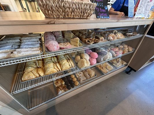 LA ESTRELLA BAKERY - Updated December 2025 - 35 Photos & 17 Reviews ...