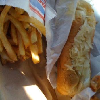 BRIGHTON HOT DOG SHOPPE - Updated December 2025 - 32 Photos & 20 ...