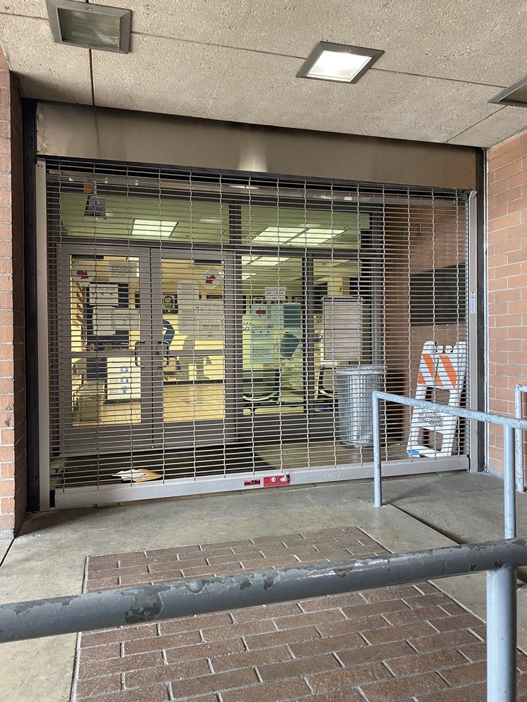 HOLLYWOOD COMMUNITY POLICE STATION - Updated April 2025 - 25 Photos ...