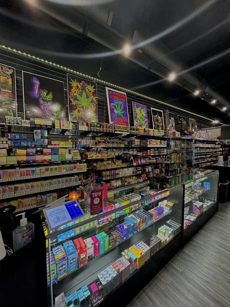 VAPE GALLERY - Updated March 2026 - 10 Photos - 525 Chris Kelley Blvd ...