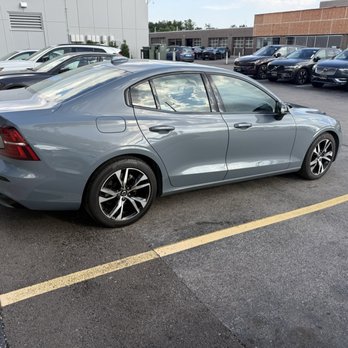 VOLVO CARS LISLE - Updated November 2025 - 148 Reviews & 25 Photos ...