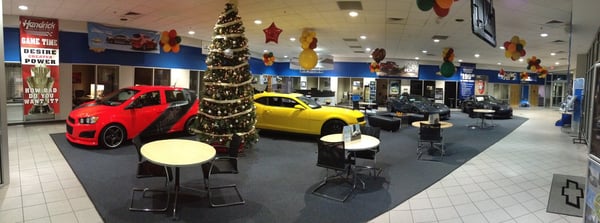 HENDRICK CHEVROLET - Updated April 2026 - 39 Photos & 121 Reviews - 100 ...