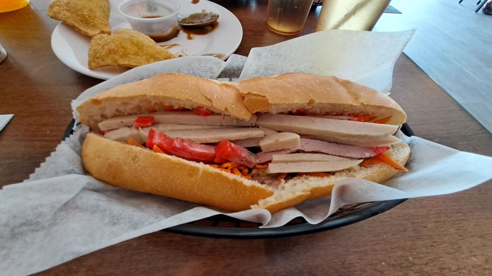 PHO & TEA - Updated July 2025 - 22 Photos & 41 Reviews - 724 24th St ...