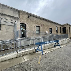 ILLINOIS SECRETARY OF STATE DRIVER SERVICES FACILITY - CHINATOWN ...