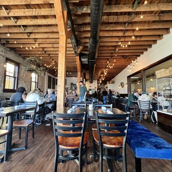 THE COPPER HEN - Updated June 2024 - 769 Photos & 614 Reviews - 2515 ...