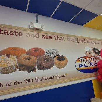 D&D’S PLACE - Updated October 2025 - 25 Photos & 34 Reviews - 39 S LaGrange Rd, La Grange ...