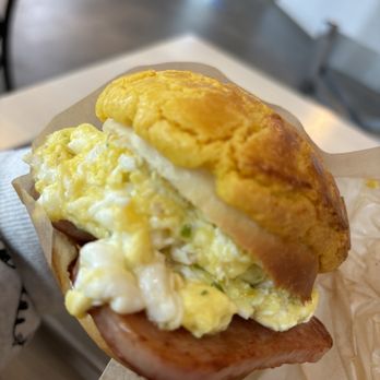 CAFE ALOE - 909 Photos & 309 Reviews - 10961 NE 2nd Pl, Bellevue ...