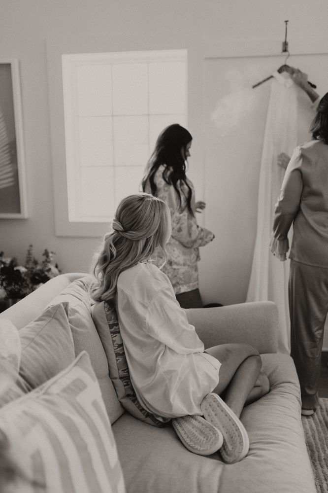 MICHAELA LEE PHOTOS - Updated March 2024 - Minneapolis, Minnesota ...