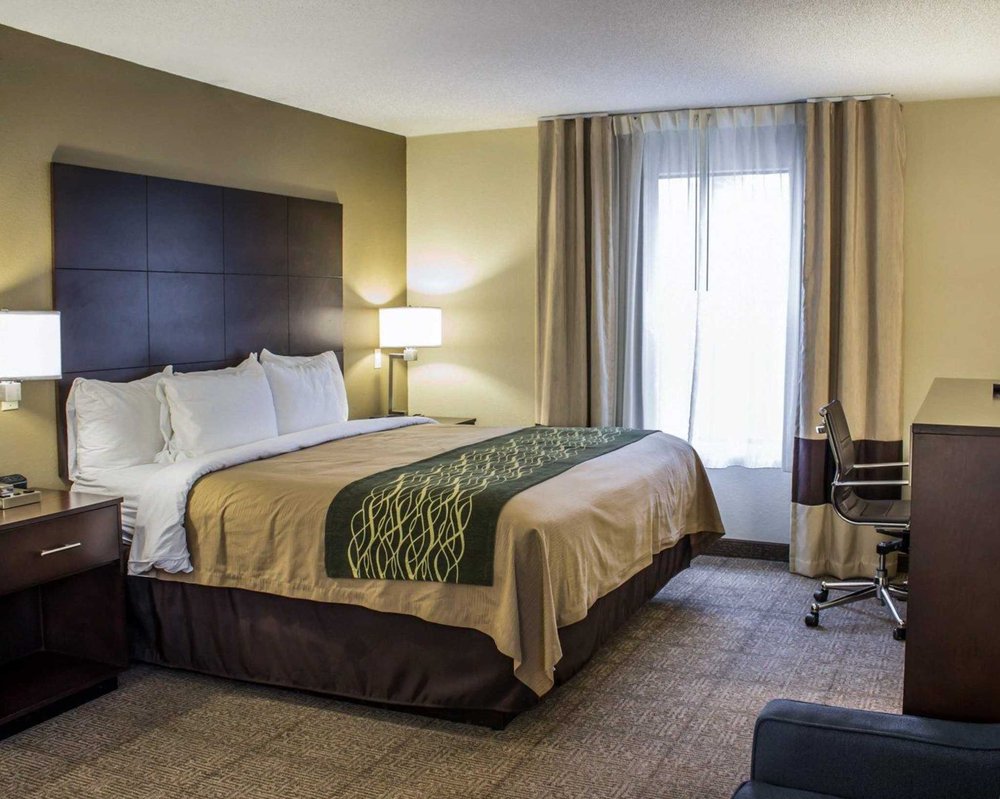 COMFORT INN - Updated November 2025 - 16 Photos & 12 Reviews - 1412 ...