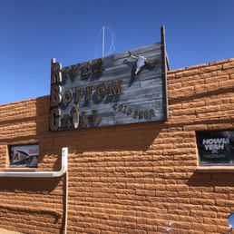 RIVER BOTTOM BAR AND GRILL - Updated September 2025 - 104 Photos & 181 ...