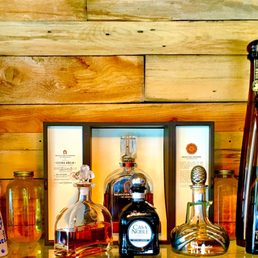 HOOK AND LIME - Updated June 2026 - 1154 Photos & 584 Reviews - 735 N ...