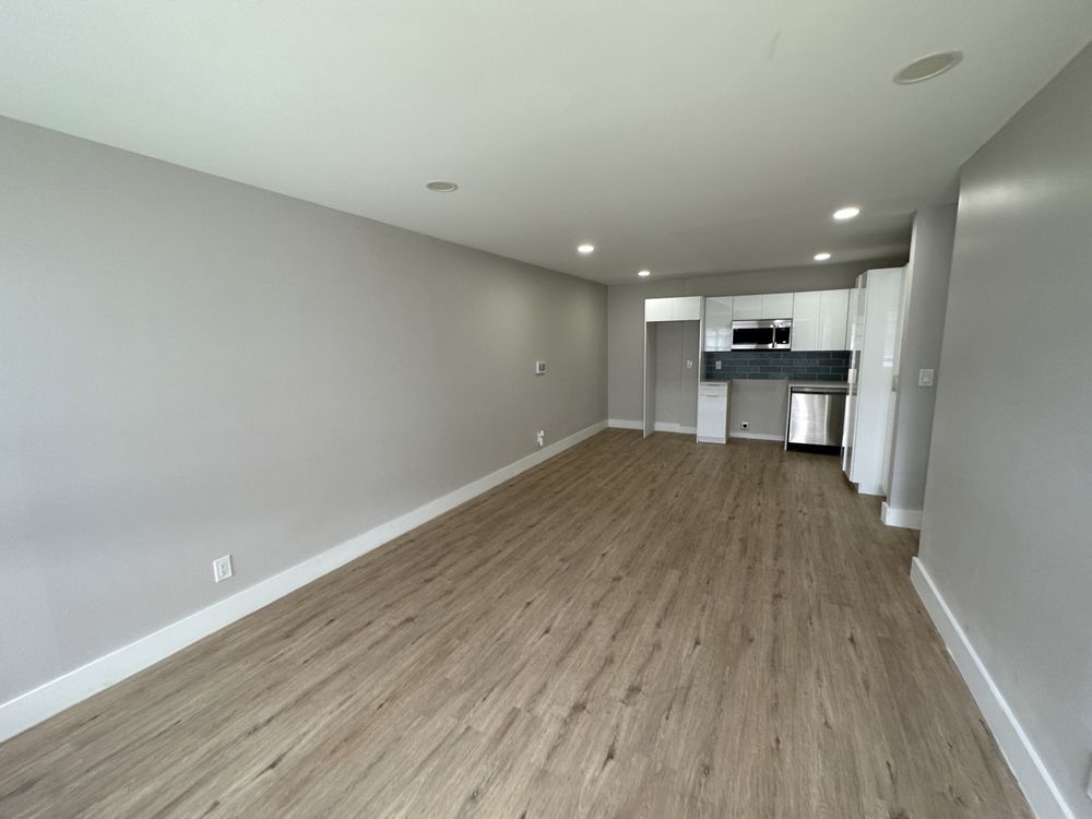 COTTAGE COVE APARTMENTS - Updated August 2025 - 12 Reviews - 12 NE ...