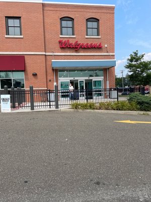 WALGREENS - Updated December 2024 - 41 Photos & 12 Reviews - 414 Kings ...