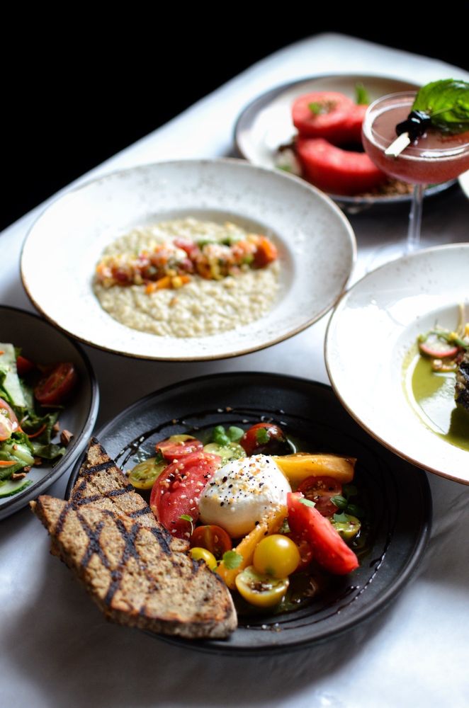 HEIRLOOM RESTAURANT - CLOSED - Updated May 2025 - 81 Photos & 49 ...