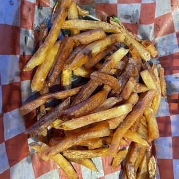 STOCKHOUSE RESTAURANT & SPORTS PUB - Updated January 2025 - 83 Photos ...