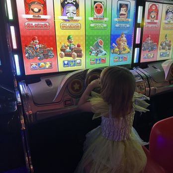 THE BURROW - Updated January 2026 - 50 Photos & 29 Reviews - 7053 10th ...