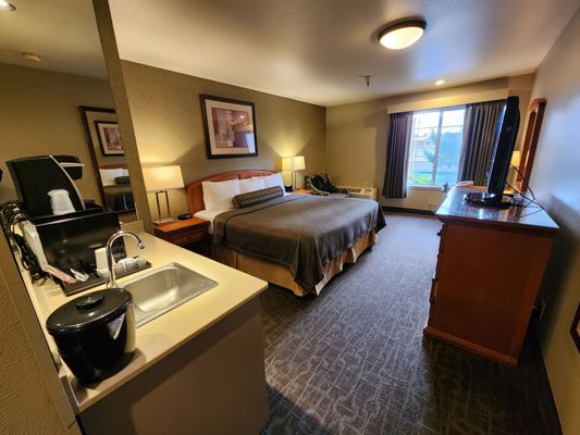 REDMOND INN - Updated October 2025 - 70 Photos & 75 Reviews - 17601 ...