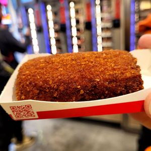 FEBO - Updated July 2025 - 31 Photos & 21 Reviews - Leidsestraat 94 ...