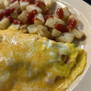 THE GRUMPY EGG - Updated January 2026 - 19 Photos & 37 Reviews - 3924 E ...