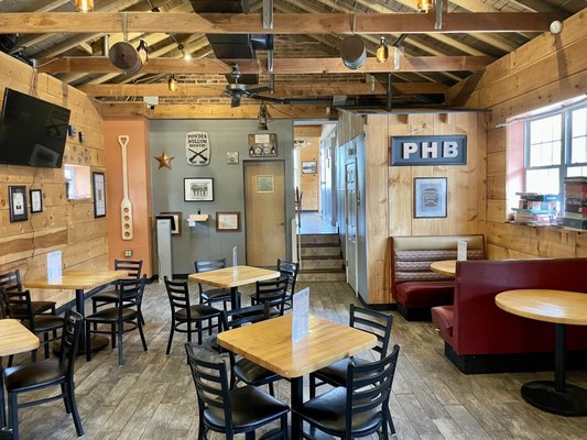 POWDER HOLLOW BREWERY - Updated April 2026 - 129 Photos & 83 Reviews ...