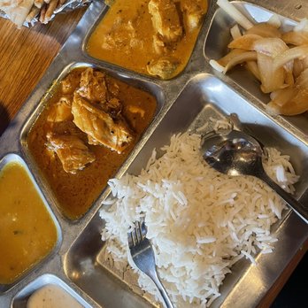 CURRY CORNER - Updated August 2024 - 493 Photos & 822 Reviews - 1212 E ...
