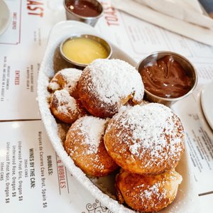 ST ROCH TAVERN - 36 Photos & 36 Reviews - 1200 St Roch Ave, New Orleans ...