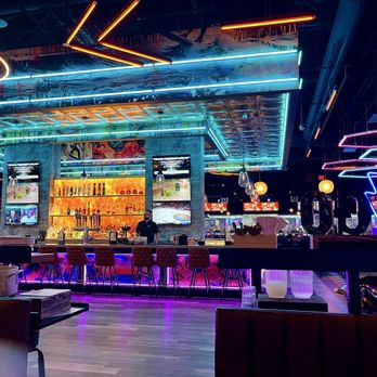 LUCKY STRIKE LADERA RANCH - Updated May 2025 - 35 Photos & 43 Reviews ...