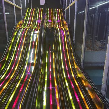 FLYING APPLE - Updated December 2025 - 127 Photos & 19 Reviews - 912 ...