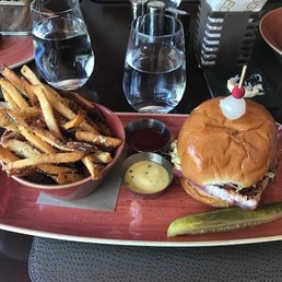 EDGE RESTAURANT AND BAR - Updated November 2025 - 685 Photos & 507 ...