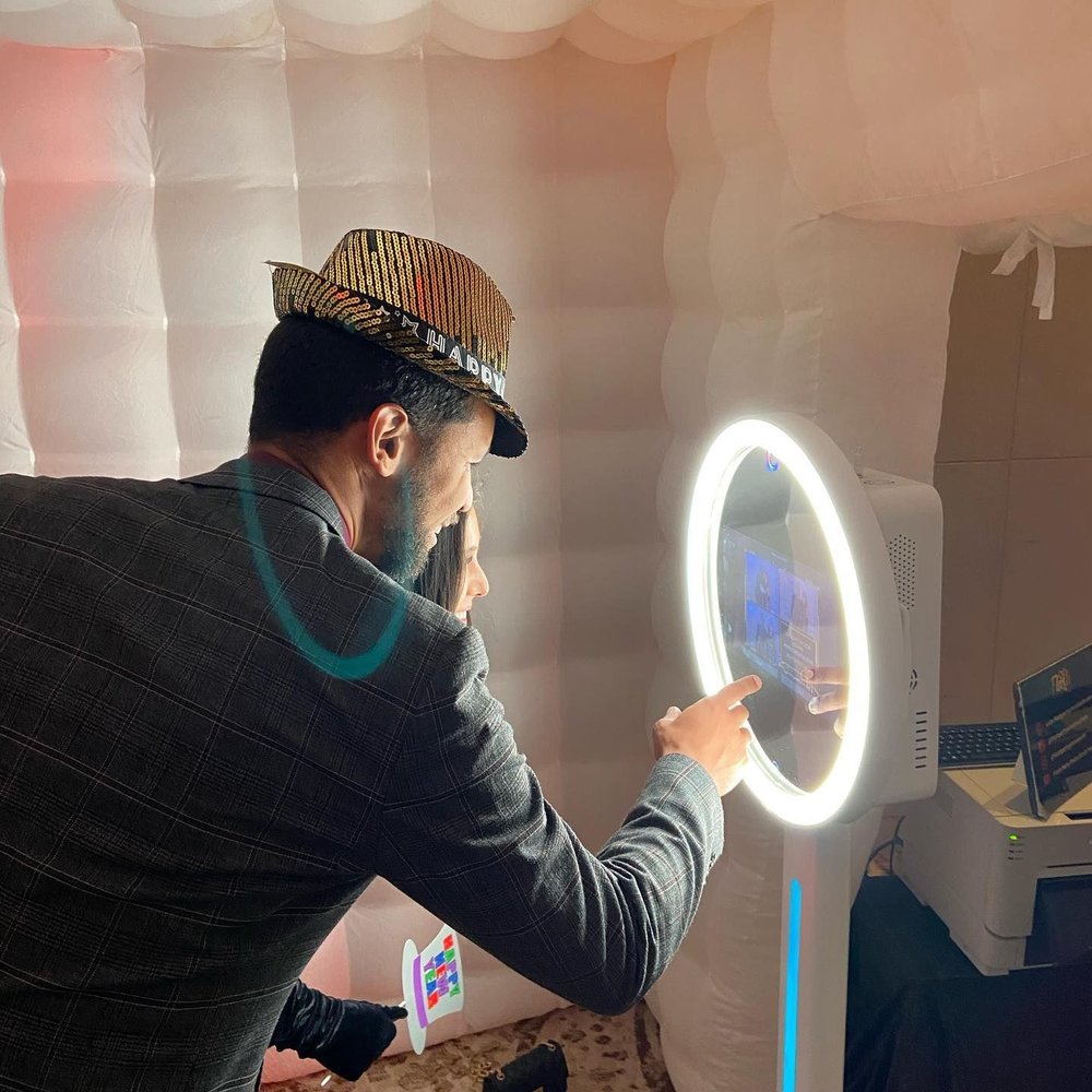 LIGHTS PHOTO BOOTH ACTION - Request a Quote - El Paso, TX - Yelp