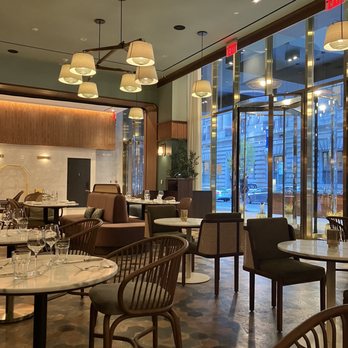 HARTA - Updated January 2025 - 206 Photos & 66 Reviews - 30 W 39th St ...