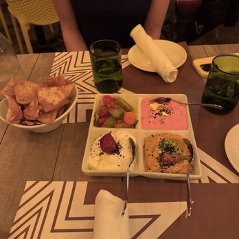 PERA SOHO - Updated July 2025 - 886 Photos & 958 Reviews - 54 Thompson ...