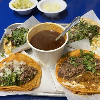 ED FERNANDEZ RESTAURANT BIRRIERIA - Updated April 2026 - 2050 Photos ...