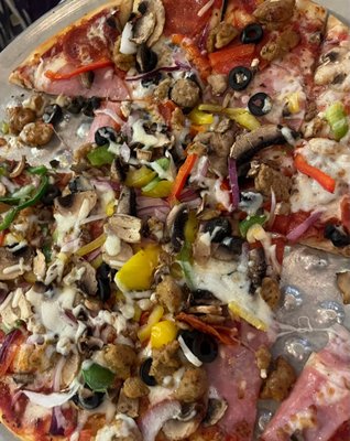 CRUST PIZZA CO. - PANTHER CREEK - 111 Photos & 371 Reviews - 4775 W ...