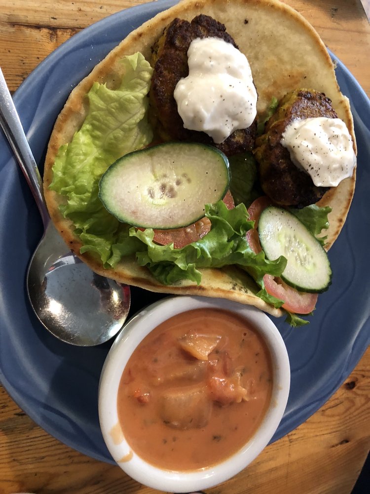 BLUE DOG CAFE - 23 Photos & 25 Reviews - 1213 7th Ave, Invermere ...