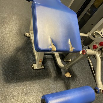 CRUNCH FITNESS - MARBACH - Updated December 2025 - 54 Photos & 44 ...