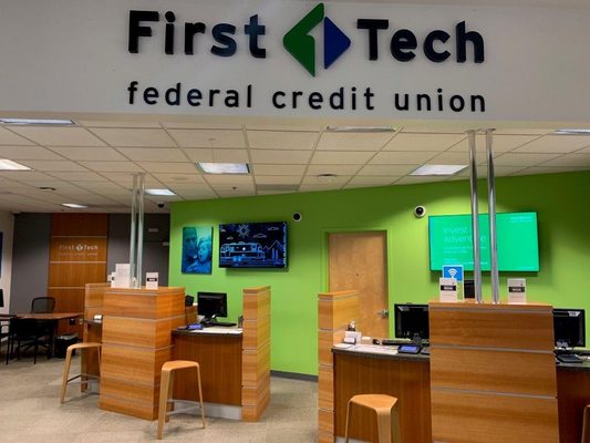FIRST TECH FEDERAL CREDIT UNION - Updated May 2025 - 12 Photos - 2501 ...