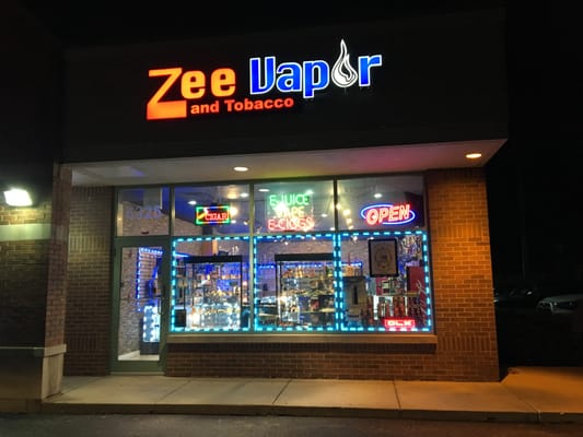 ZEE VAPOR AND TOBACCO - Updated October 2025 - 35 Photos & 16 Reviews ...