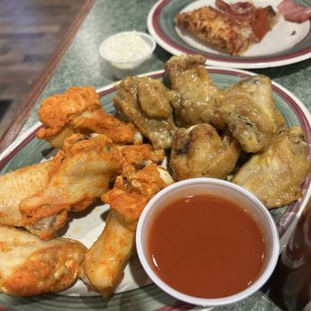 LAMPPOST PIZZA - Updated July 2025 - 171 Photos & 344 Reviews - 1141 ...