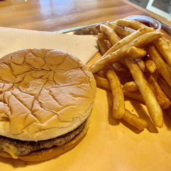 BURGER WAREHOUSE - Updated July 2025 - 50 Photos & 160 Reviews - 1839 ...