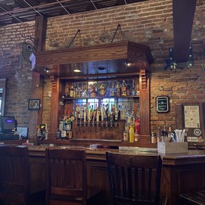 HAMILTON’S BAR & GRILL - 84 Photos & 276 Reviews - 233 2nd St NW ...